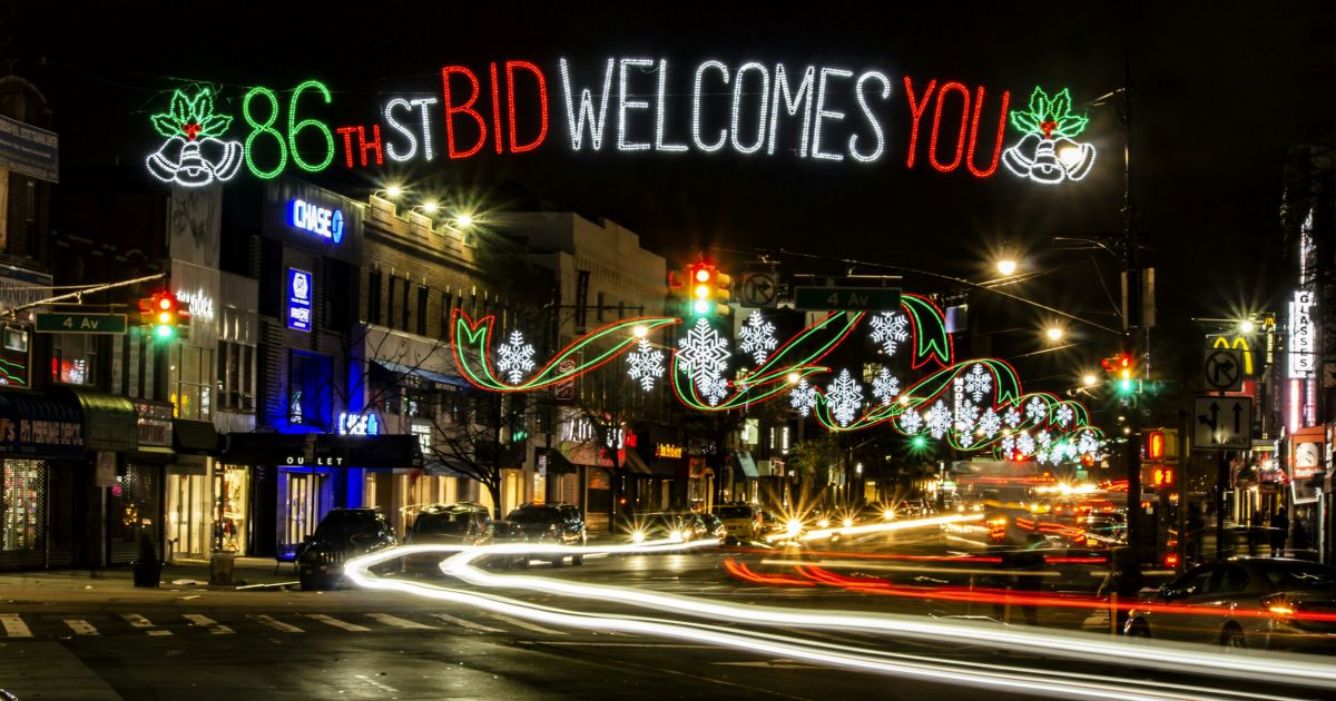 Dyker Heights à Noël : Le quartier aux illuminations spectaculaires de ...