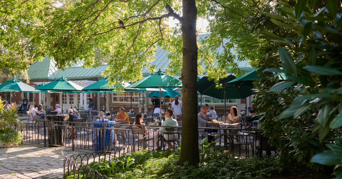 Le restaurant Loeb Boathouse de Central Park réouvre totalement